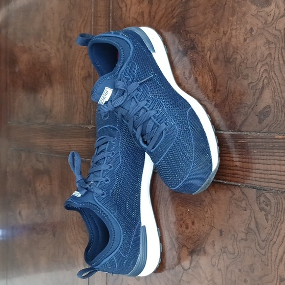 Skechers | Shoes | Skechers Dark Blue With Speckles Of Different Colors ...